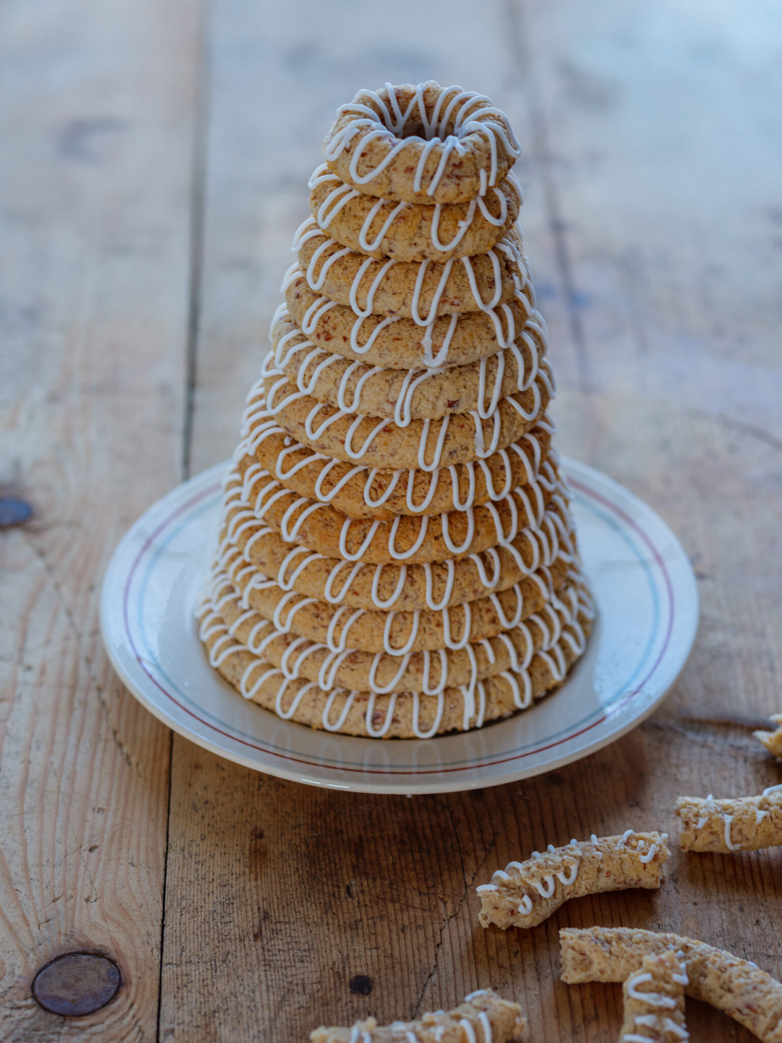 Kransekake - Oppskrifter - Margit Dale